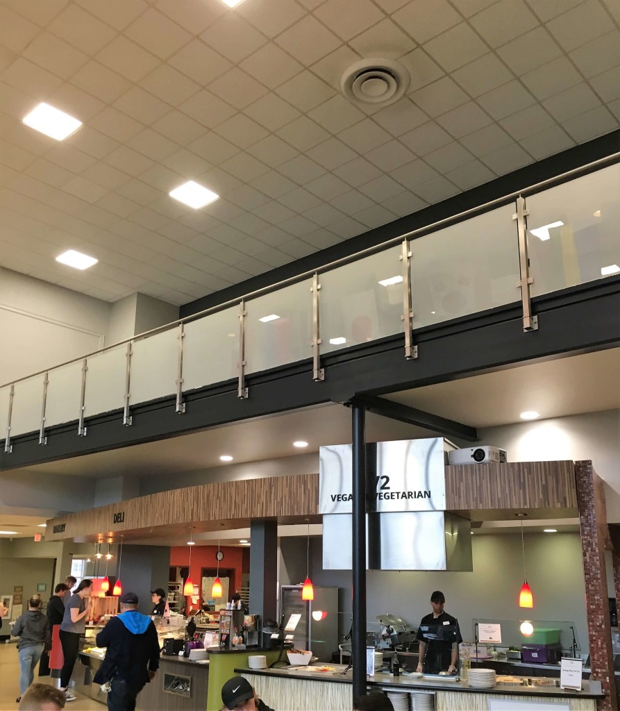 CIRCUM™ Square Photo Gallery | HDI Railing Systems