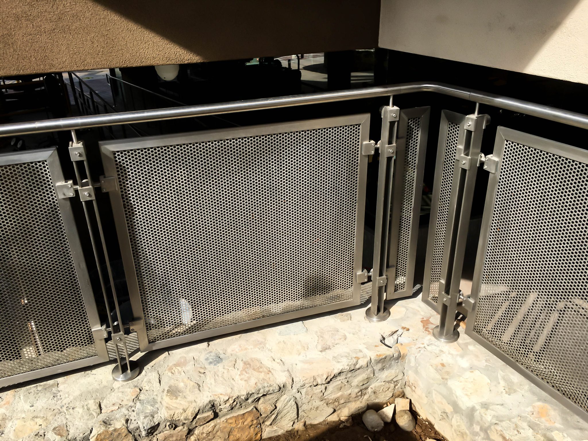 Sustainable Handrail Design: HDI Railings & Catalina Island Conservancy ...